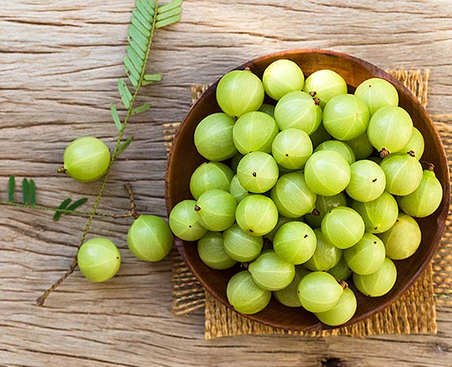 5 Foods Every Woman Should Include In Her Daily Diet For Healthy Living ...