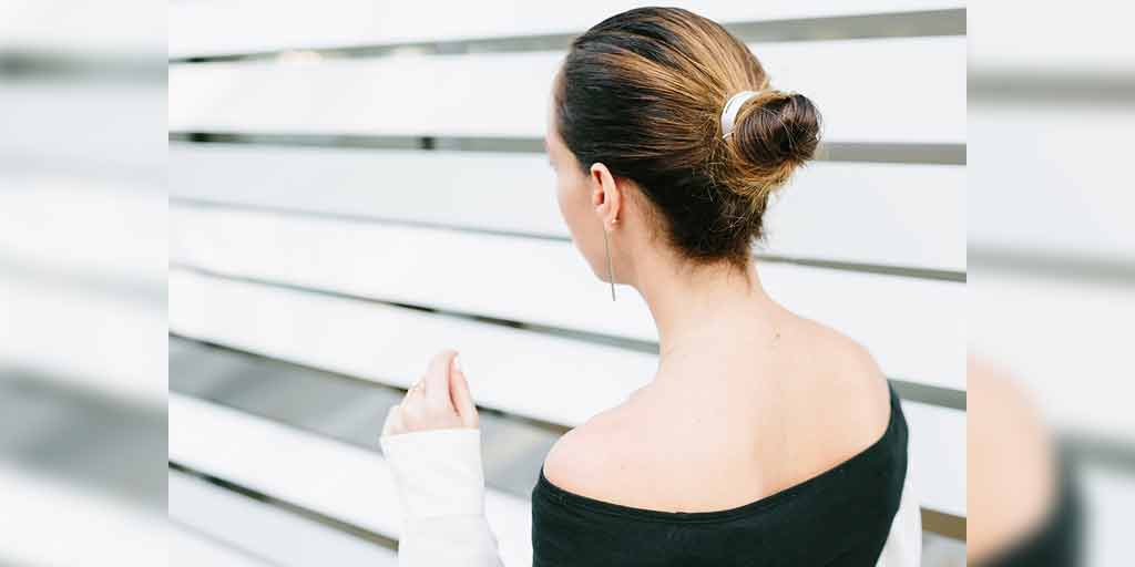 Know The Different Ways Of Carry Bun Cuff In Hindi-हेयरस्टाइलिंग में ...