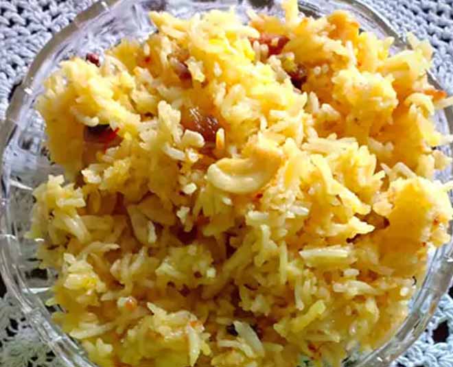 How To Make Maharashtrian Narali Bhat Easy Recipe At Home In Hindi-घर ...