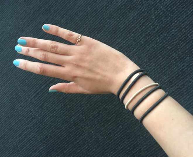 Health Issues Of Wearing Rubber Bands On Your Wrist