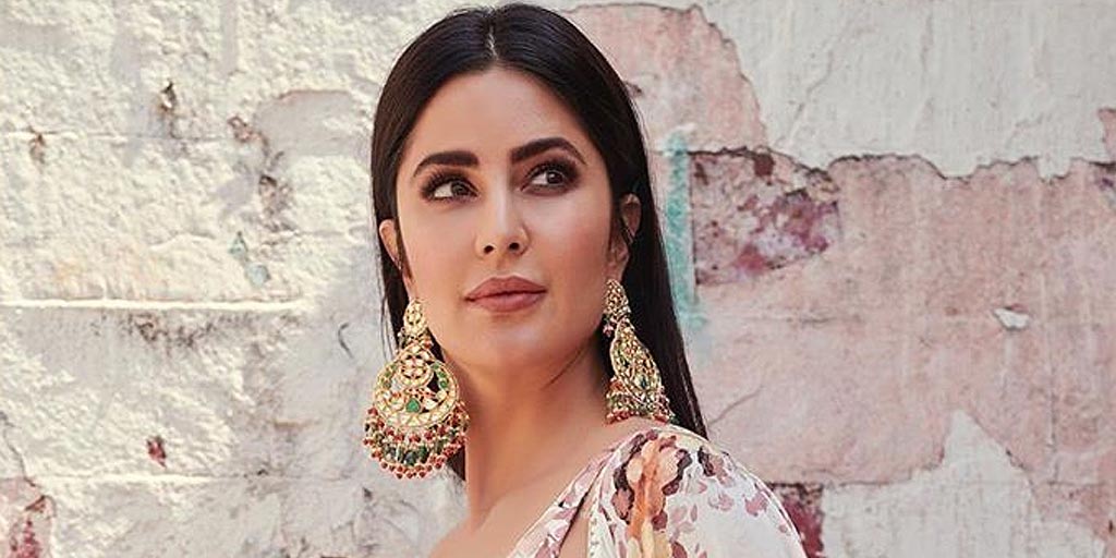 Katrina Kaif Beauty Tips For Youthful And Glowing Skin-Celeb Beauty ...