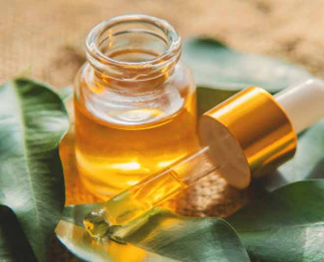 Home Remedies To Get Rid Of Eyebrow Dandruff | HerZindagi Home Remedies To Get Rid Of Eyebrow Dandruff | HerZindagi