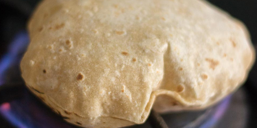 5 Kitchen Hacks To Help You Make Soft Roti Everytime-हर बार बनानी है ...