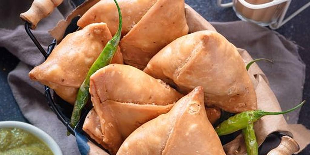 Know About Interesting History Of Samosas In Hindi-समोसे के दिलचस्प ...