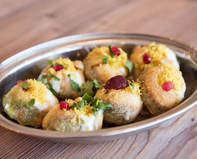 Enjoy Crispy And Flavourful Dahi Puri Chaat At Home With This Easy ...