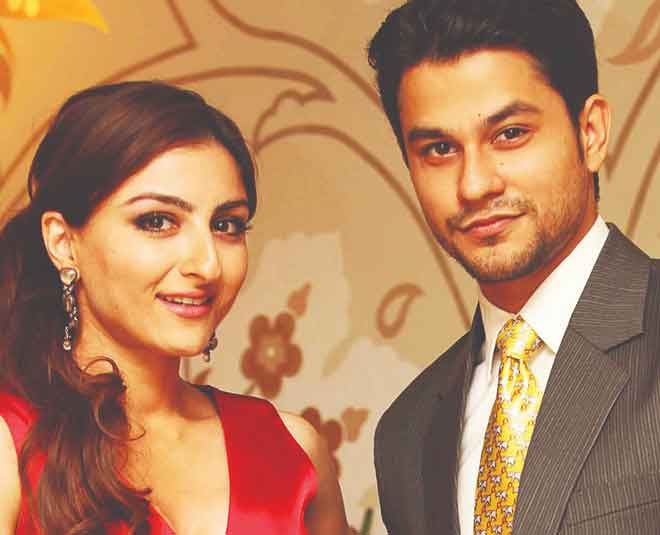 इन बॉलीवुड सेलेब्रिटीज ने अपने पार्टनर को कुछ इस तरह किया था प्रपोज ...