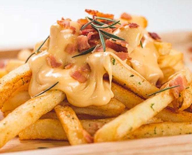 Treat Yourself With Some Cheesy Fries This Weekend-Treat Yourself With ...