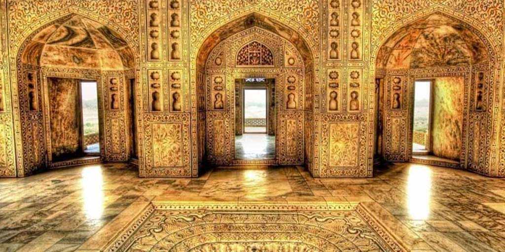 Famous Monuments Built by Shah Jahan in Agra
