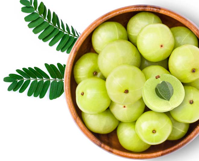 Make Amla Paratha With This Easy Recipe | HerZindagi