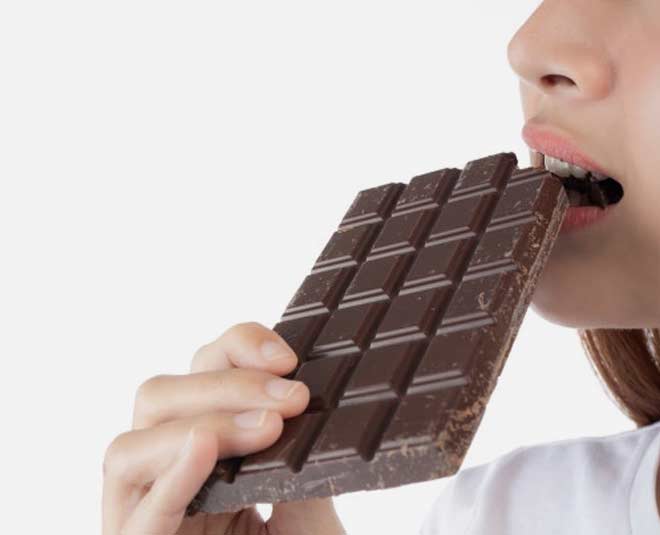 Things That Help Me Feel Better During Periods | Herzindagi