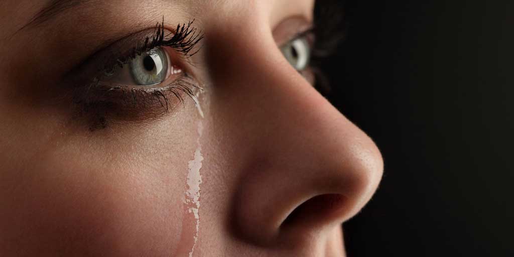 Psychological and Scientific Facts About Crying-खुशी में रोते हैं तो ...