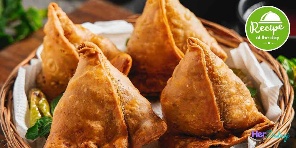 Hot And Crispy Samosa: The Perfect Companion To Your Tea Time- Hot And ...