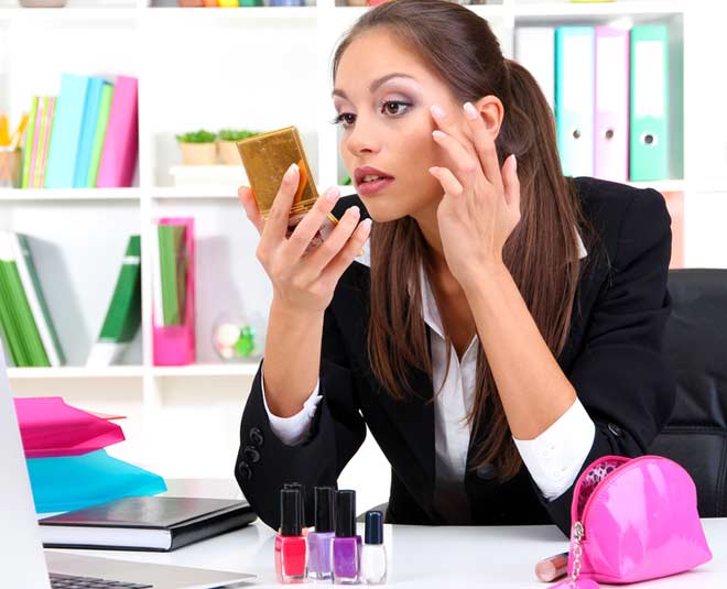 5 Makeup Products To Look Great In Office | 5 makeup products to look ...