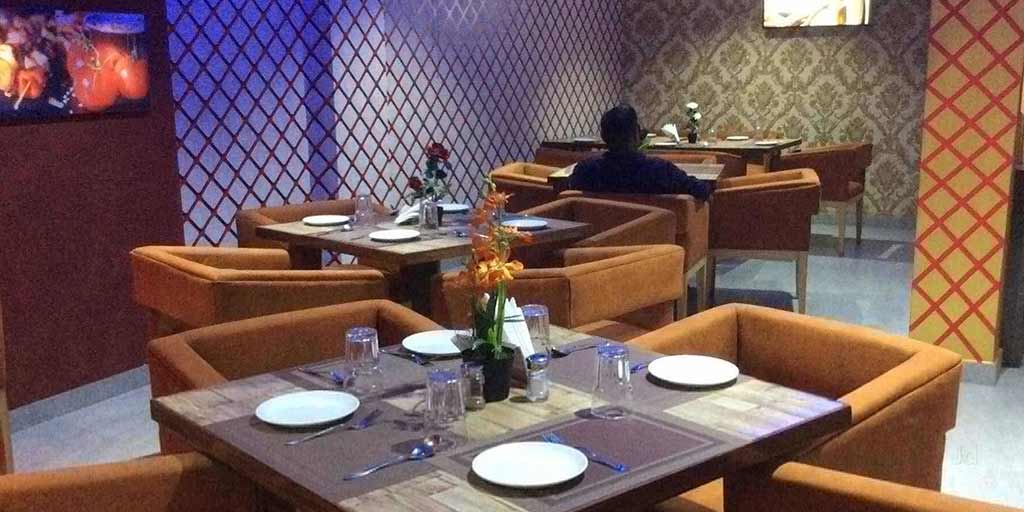 Know About Some Best Restaurants In Luck now In Hindi-लखनऊ में अपने ...