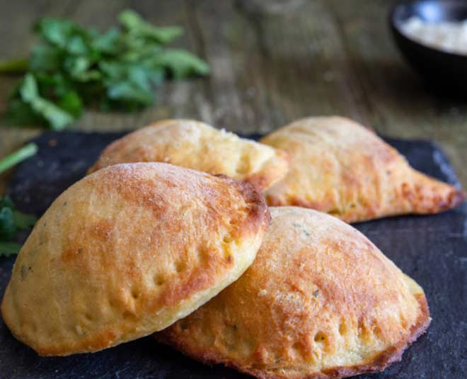 Potato Pockets Recipe At Home In Hindi-घर पर कुछ ही देर में बनाएं ...