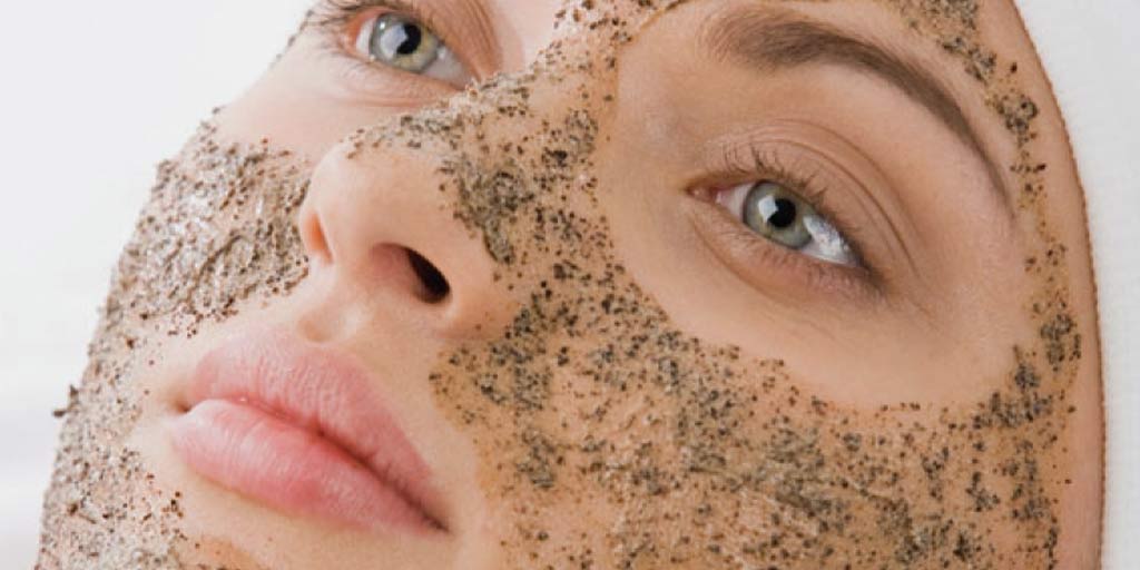 Here's All That You Need To Know About Scrubbing Your Skin-Here's All ...