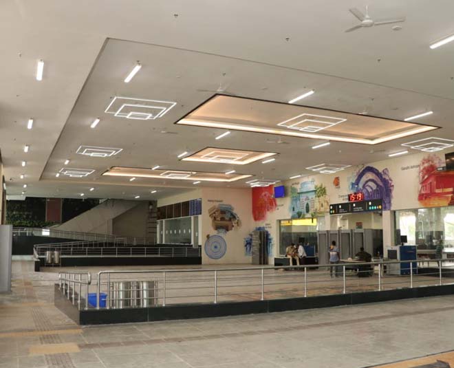 India First Redeveloped Railway Station Gandhinagar In Gujarat | india ... India First Redeveloped Railway Station Gandhinagar In Gujarat | india ...