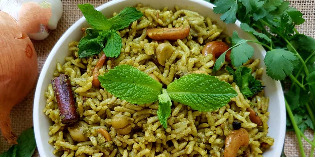 Yummy Ways To Include Healthy Leaves In Your Diet!-Yummy Ways To ...