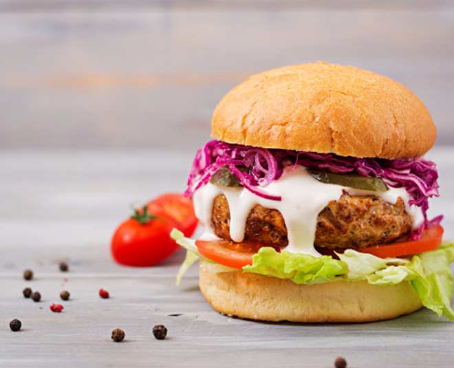 5 Tips To Make Restaurant Style Burgers At Home | 5 tips to make ...