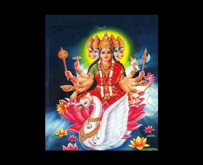 Gayatri Jayanti 2021 Date Shubh Muhurat And Significance In Hindi ...