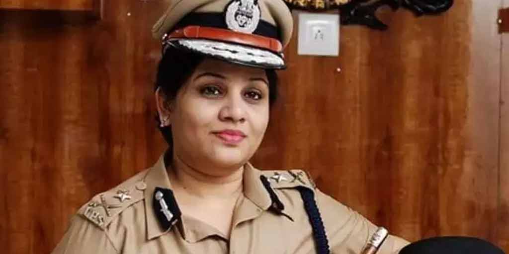 Know About Woman Ips Roopa Moudgil Who Once Arrested Cm | know about ...