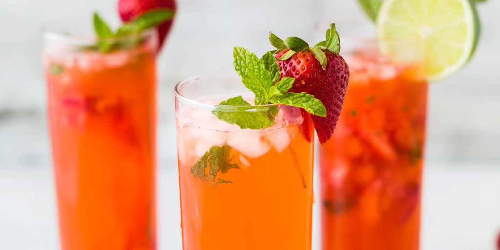 Here Are 10 Ways To Hydrate Your Body Other Than Sipping Water