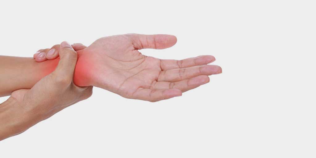 Have Wrist Pain Due To Constant Typing? Here's How You Can Tackle It ...