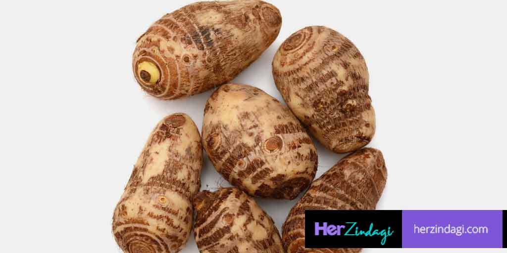 How To Peel Arbi Or Taro Root -बिना हाथों को खराब किए 3 तरह से छीलें अरबी
