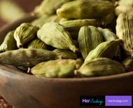 How To Make Cardamom Oil At Home And Use It For Skin Woes
