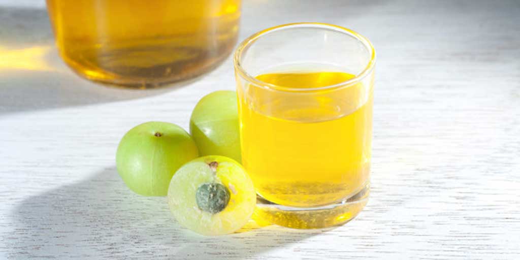 How To Make Amla Water And Health Benefits Of Drinking It Everyday-How ...