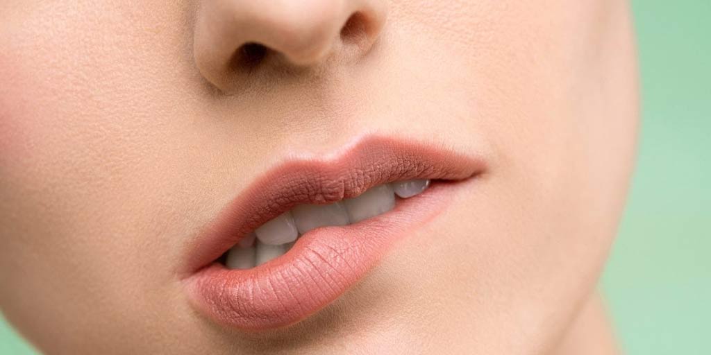 How To Stop Yourself From Biting Your Lips