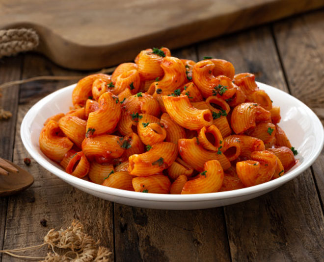 Bored Having Regular Aloo Samosa? Try Making Pasta Samosa This Weekend ...