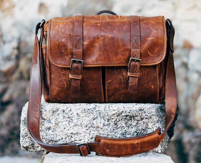 Interesting Ways To Use Old Bag Or Purse In Home HerZindagi Interesting Ways To Use Old Bag Or Purse In Home HerZindagi