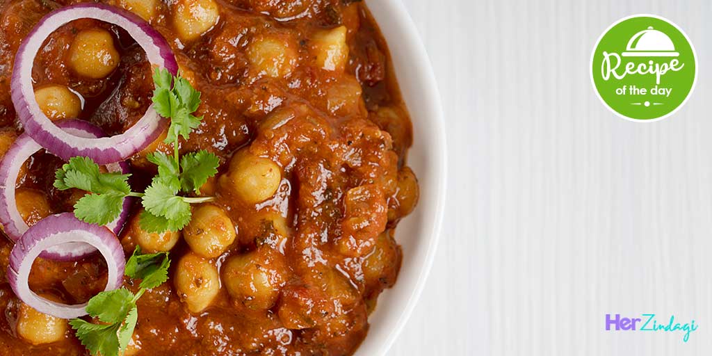 How To Make Chole Tikka Masala At Home | HerZindagi