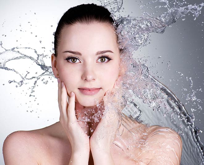 Tips To Use Water For Flawless Makeup In Hindi | tips to use water for ...