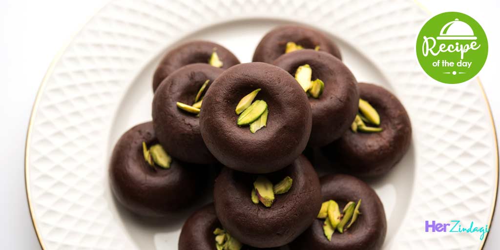 How To Make Chocolate Peda At Home-घर पर ऐसे बनाएं चॉकलेट पेड़ा, जानें ...