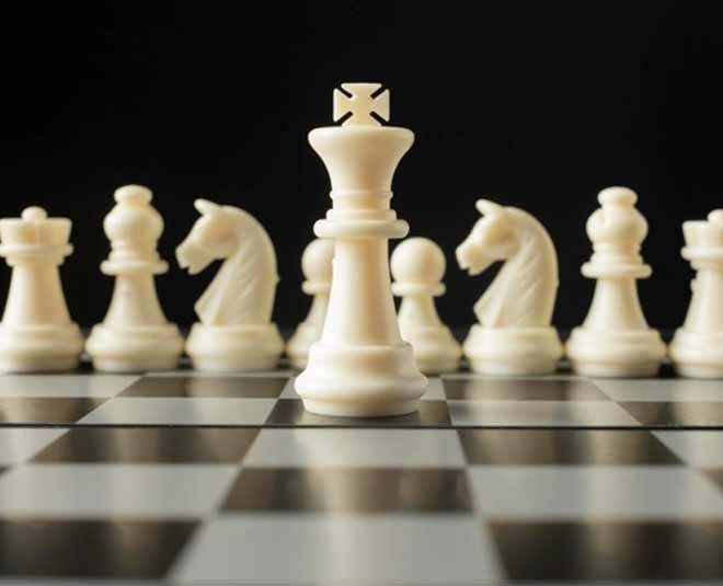 How to Clean Chess Board Pieces In Hindi | how to clean chess board ...