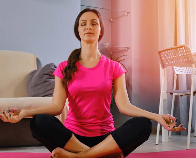 5 Yoga Asanas for Women to do Regularly | 5 yoga asanas for women to do ...