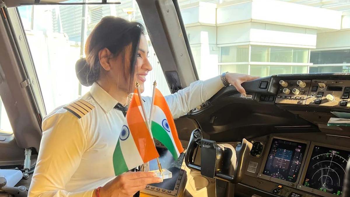 Zoya Agarwal | Indian Pilot | SFO Aviation Museum | HerZindagi