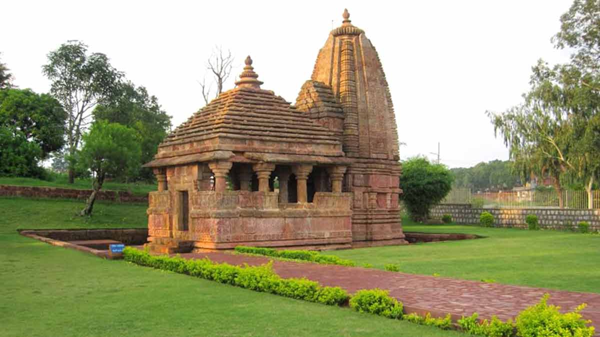 Best Places To Visit In Madhya Pradesh| मानसून में घूमने की जगह ...