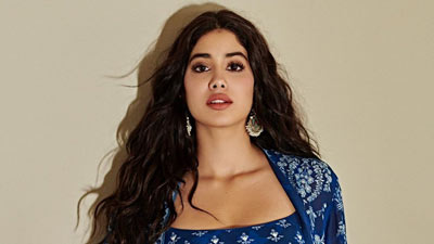 Here’s How To Make Your Own Kajal At Home, Benefits of Applying It-Here ...