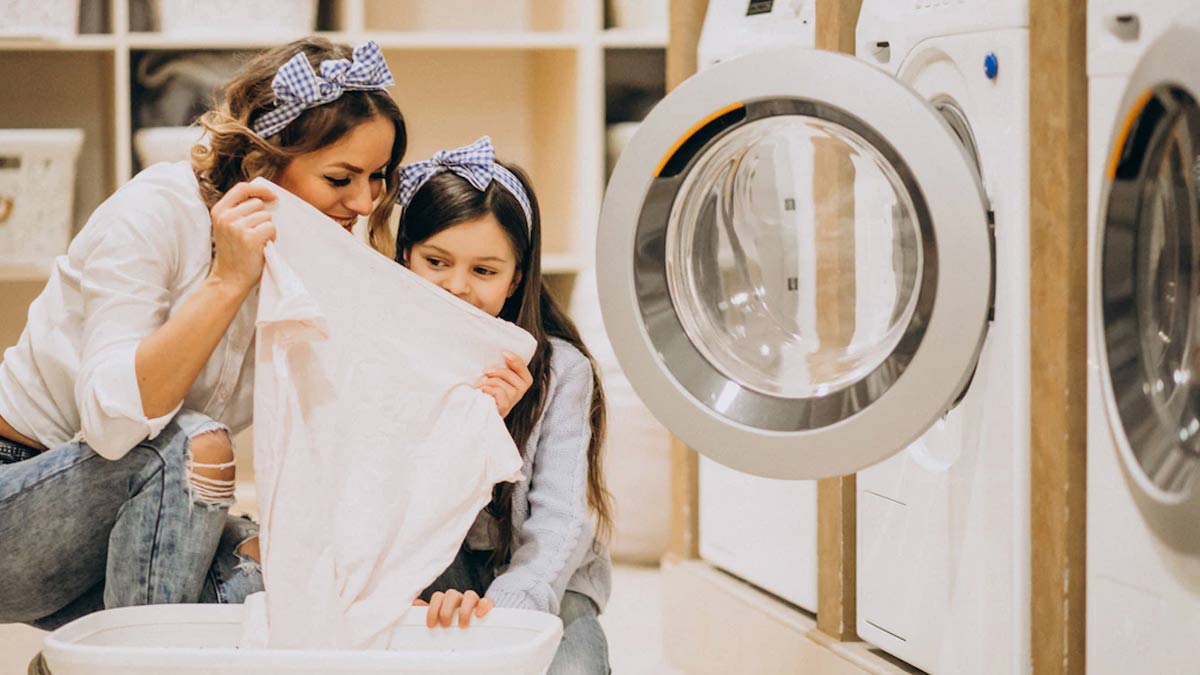 कपड़ों को खुशबूदार बनाएं। Hacks to Make Clothes Fragrant। kapdo ki ...