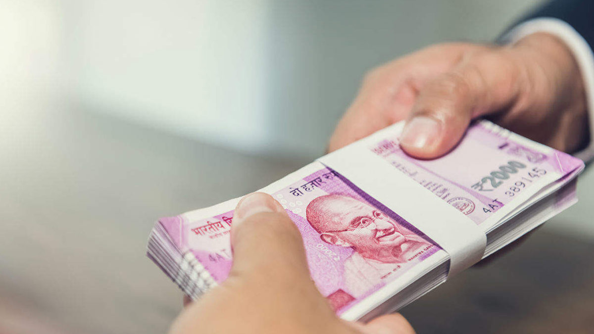 Loan Astrology | कर्ज मुक्ति के उपाय | Loan Ke Astro Tips | when loan ...