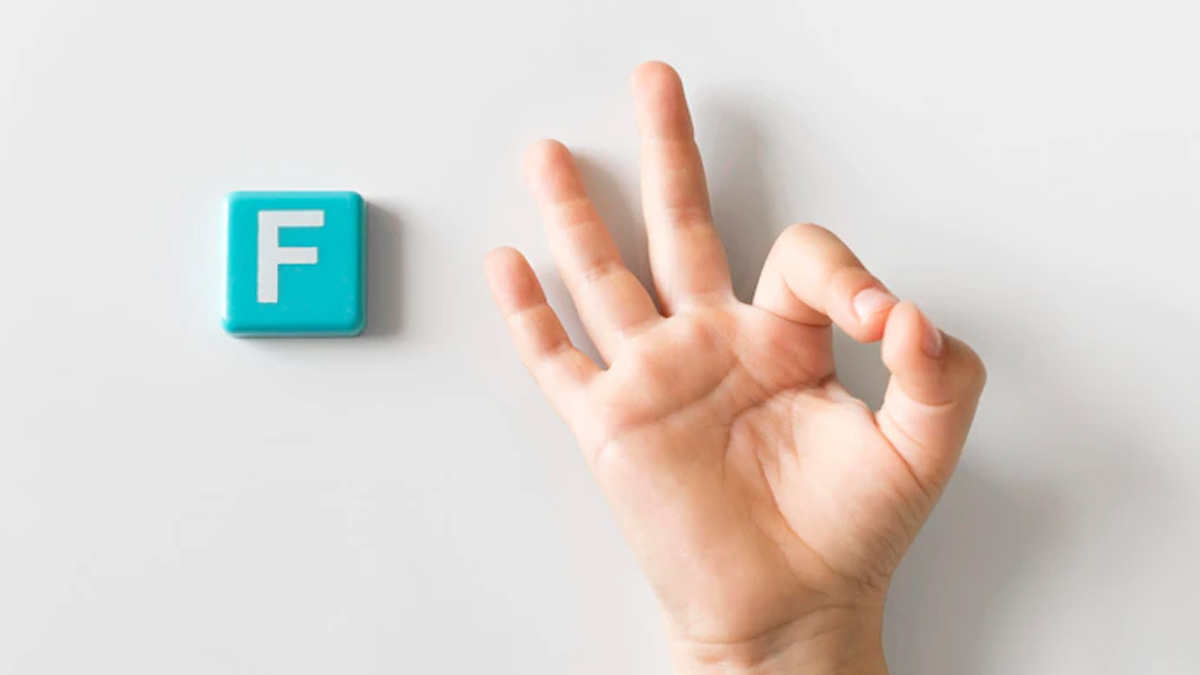 आपका नाम अंग्रेजी के F अक्षर से शुरू होता है तो जानें अपनी पर्सनैलिटी ...