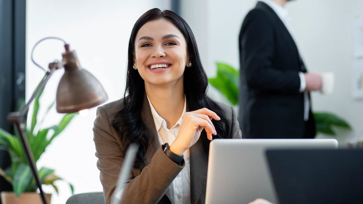 आपका नाम अंग्रेजी के F अक्षर से शुरू होता है तो जानें अपनी पर्सनैलिटी ...