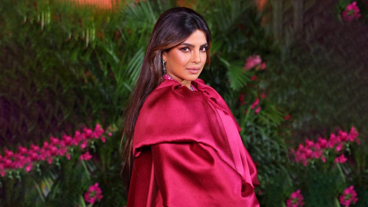 Priyanka Chopra | Priyanka Chopra in Dubai | Priyanka Chopra in Barbie ... Priyanka Chopra | Priyanka Chopra in Dubai | Priyanka Chopra in Barbie ...