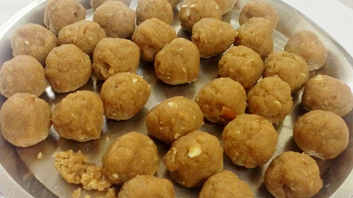 How To Make Pinni|सर्दियों में कैसे बनाएं पिन्नी|Punjabi Style Mai ...