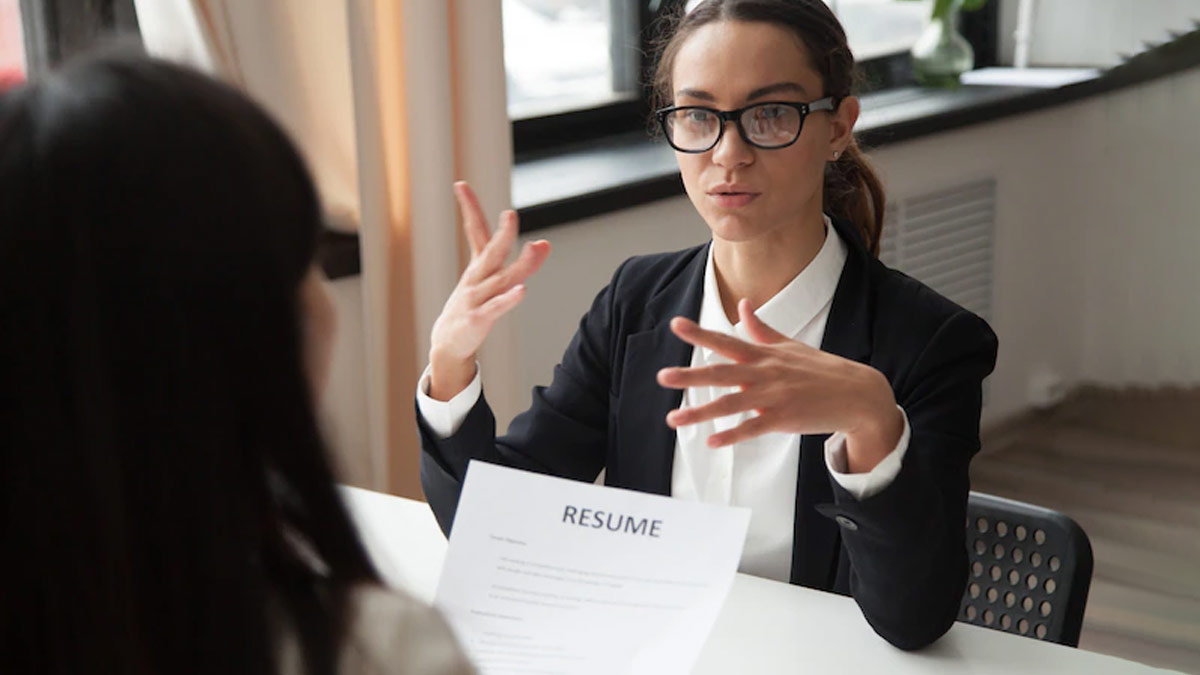 Weird Interview Questions। महिलाओं के इंटरव्यू में क्या पूछा जाता है ...