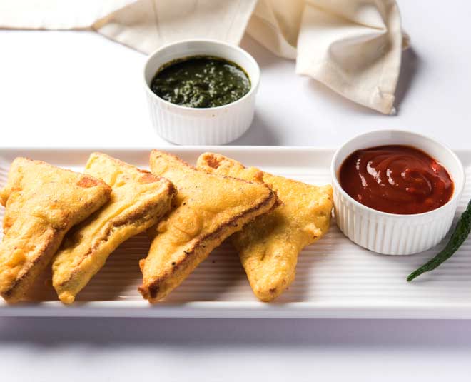 Scrumptious Recipe Of Bread Pakora Will Make Your Day-Scrumptious ...