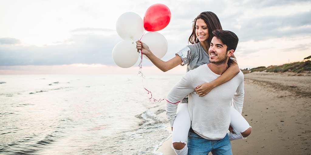 Bucket List Ideas For Couples: 5 Fun And Romantic Things To Do With ...